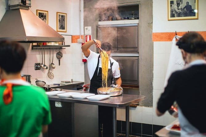 Small Group Gourmet Cooking Lesson With Lunch In Florence - Introduction