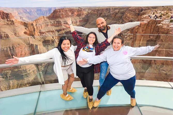 Small Group Grand Canyon, Hoover Dam, 7 Magic Mountains Tour - What Travelers Say