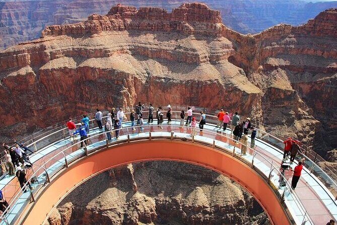 Small Group Grand Canyon, Hoover Dam and 7 Magic Mountains Tour - The Value of This Tour
