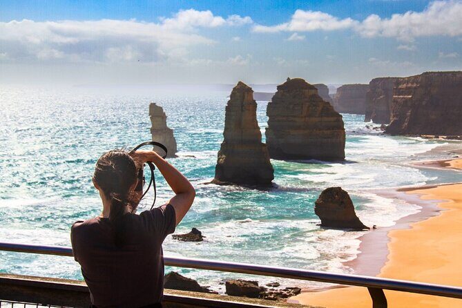 Small-Group Great Ocean Road Classic Day Tour from Melbourne - Discover the Great Ocean Road with a Small-Group Day Tour from Melbourne