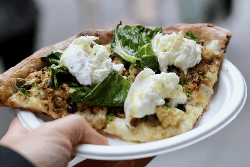 Small-Group Guided Brunch Tour of Borough Market in London - An Authentic Flavor of London: A Closer Look at the Tour