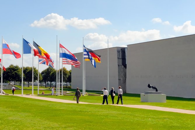 Small Group Guided D-Day Tour and Mémorial de Caen Museum - Who Should Consider This Tour?