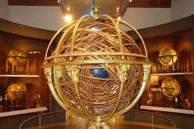 Small-group Guided tour of Galileo's Museum - Florence’s Scientific Heritage Comes Alive