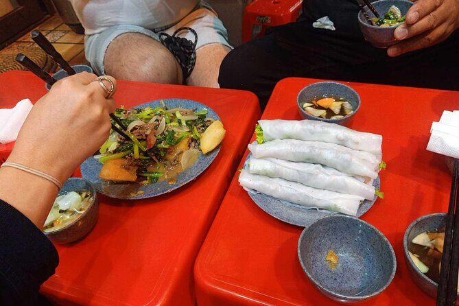 Small Group Hanoi Street Food and Drink Tasting up to 10 Guests - Authenticity and Cultural Experience