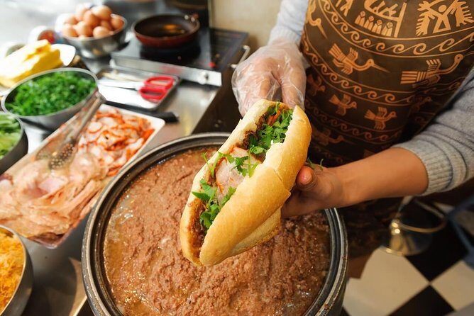 Small Group Hanoi Street Food Tour with a Real Foodie - The Value of a Small Group