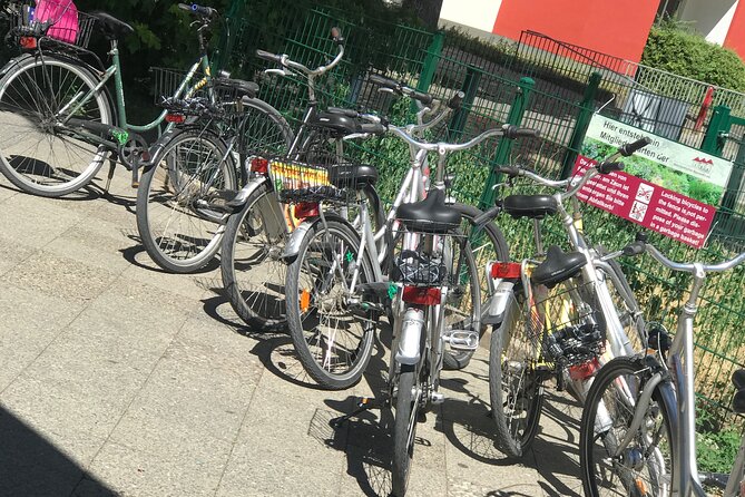 Small-Group Historical Bike Tour in Berlin Review - Discovering Germanys Rich History