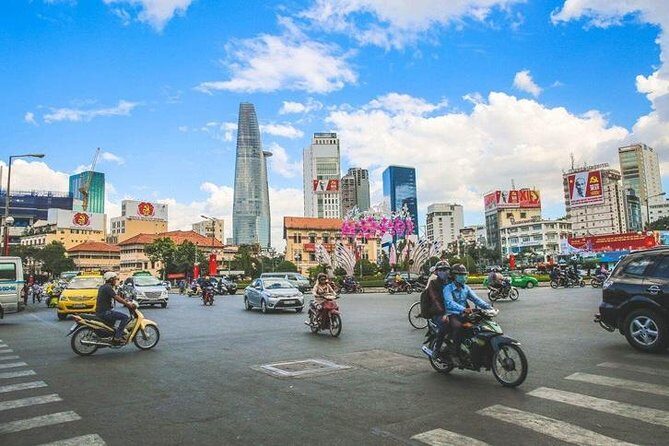 Small-Group Ho Chi Minh City Tour - Shore Excursions - Visiting Ba Thien Hau Temple: A Glimpse of Religious Heritage