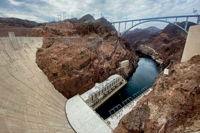 Small Group Hoover Dam: From Above, On Top and Below Tour - FAQ