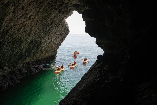 Small Group Kayak Tour Along Sesimbra - Arrábida Natural Park - Tour Details
