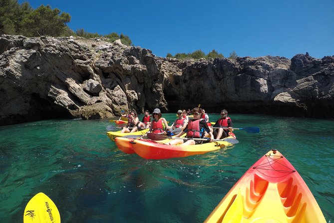 Small Group Kayak Tour Along Sesimbra - Arrábida Natural Park - Kayaking in Arrábida Natural Park