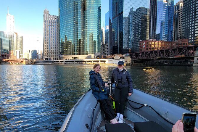 Small Group Lake Michigan Tour - Key Points