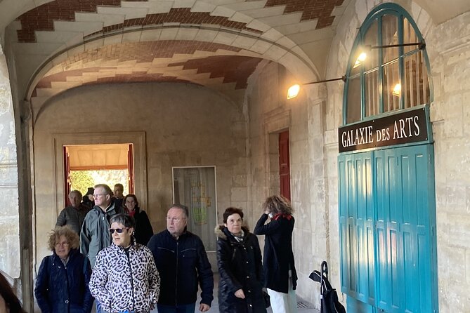Small Group Marais/Place Des Vosges Walking Tour -10 People Max - Reviews and Guide Experience