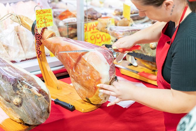 Small Group Market tour and Dining Experience at a Cesarina's home in Spoleto - In-Depth Look at the Itinerary