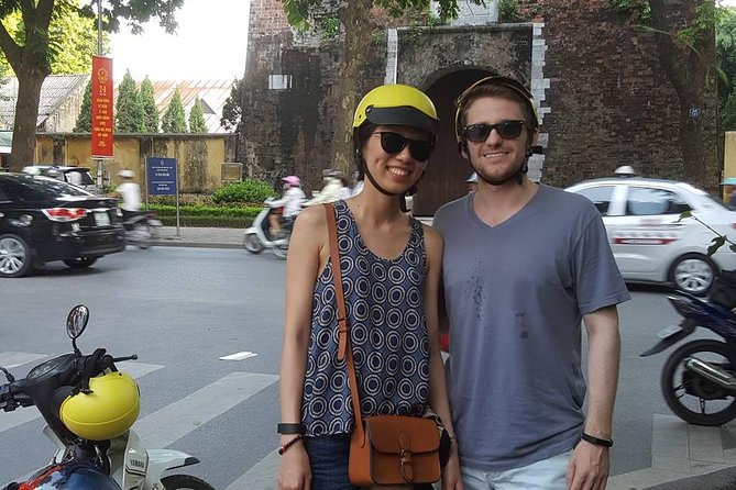 Small-group motorbike sightseeing and food tour in Hanoi - Exploring Hanoi in a New Way: The Small-Group Motorbike Experience