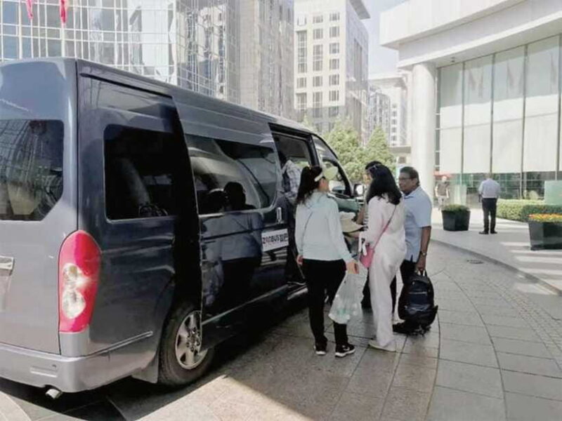 Small Group Mutianyu Great Wall Day Trip with Hotel Pickup - Authentic Experiences and Practical Tips