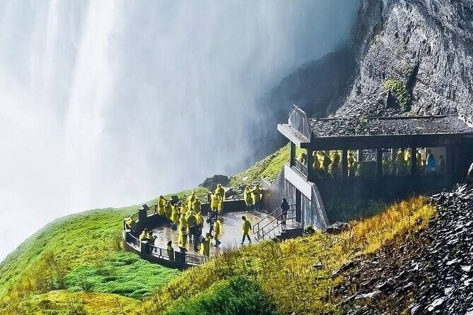 Small Group Niagara Falls Day Tour from Toronto with Boat cruise - The Sum Up: Who’s This Tour Best For?