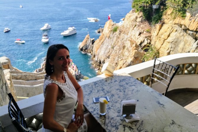 Small-Group or Private All Inclusive 4 Hours City Tour & Divers - Immersive Experience With Cliff Diving Show