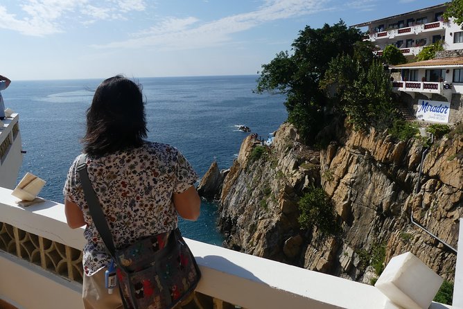 Small-Group or Private All Inclusive 4 Hours City Tour & Divers - Tour Overview and Key Details