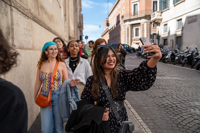 Small-Group Rome Express Walking Tour in English/Spanish - What to Expect During the Tour