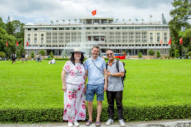 Small-group Saigon City Tour: 1-day Must-See Icons & Cyclo Ride - A Closer Look at the Itinerary