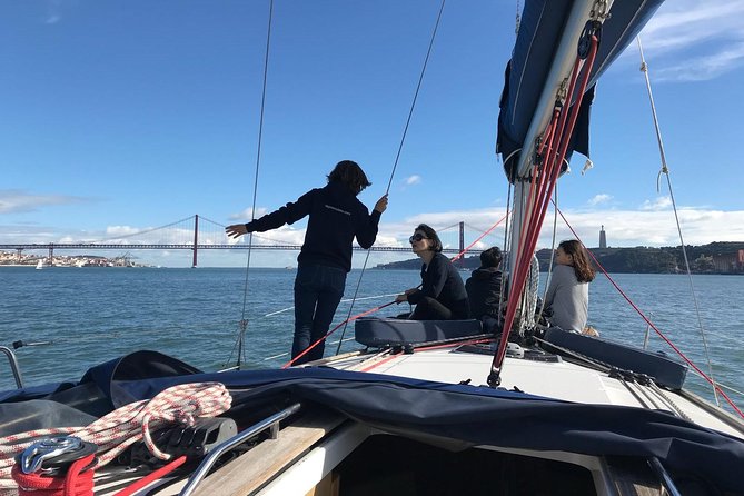 Small-Group Sailing Tour on the Tagus River Review - Highlights of the Tour