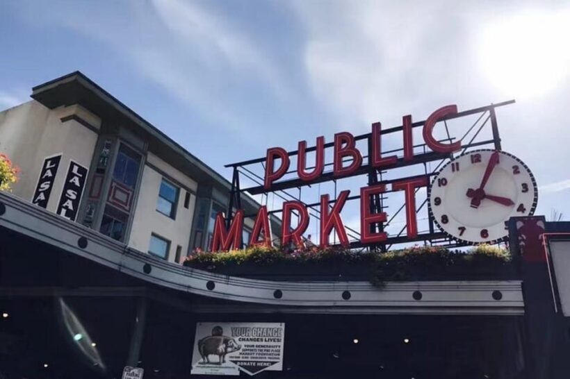 Small Group Seattle Day Tour with Major Attractions,Tea&Deli - The Spheres – Passing by Amazon’s Green Oasis