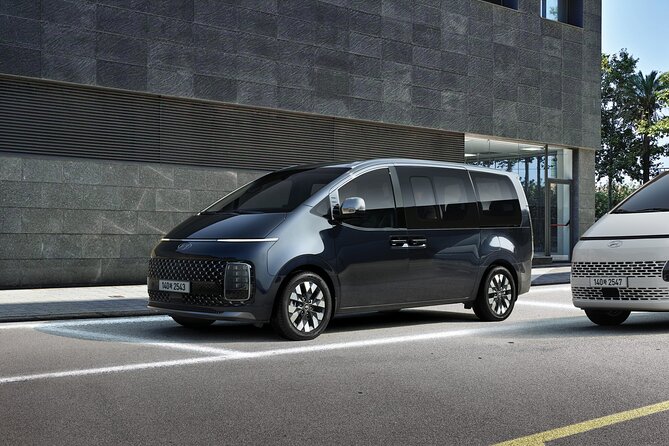 Small Group Seoul Highlight Tour opt. Hanbok & Tea Ceremony - FAQs