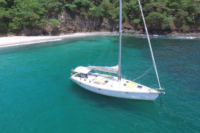 Small Group Shared Morning Charter of 50' Beneteau - Inclusions