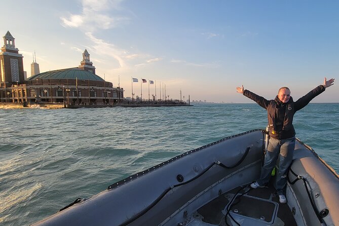 Small-Group Sightseeing Boat Tour in Chicago - Frequently Asked Questions