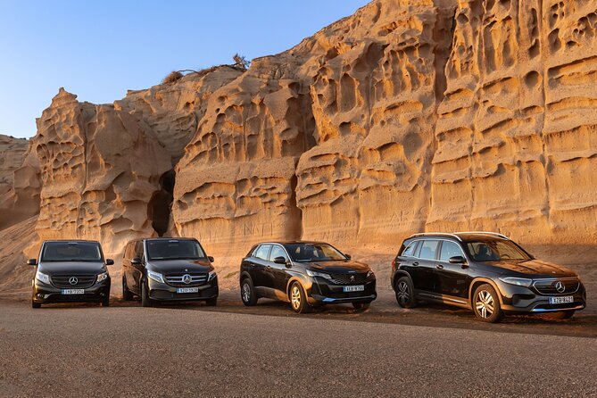 Small Group Sightseeing Tour: All Santorini's Treasures - Capturing the Sunset at the Secret Chapel Spot