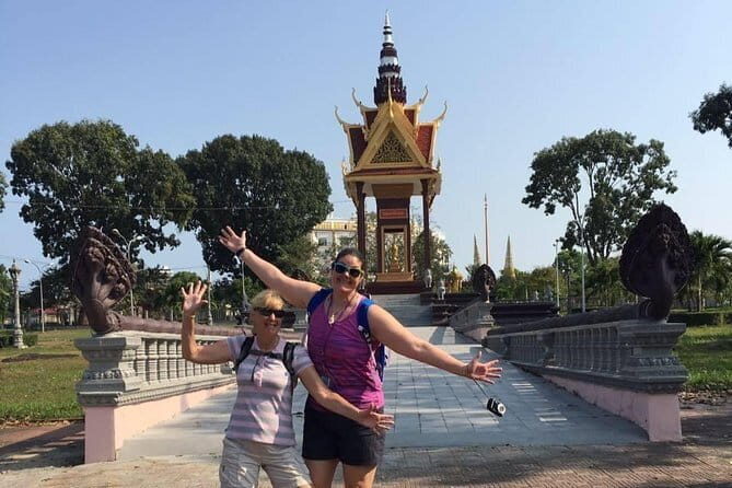 Small-Group Sihanoukville City Tour from Cruise Port - Key Points