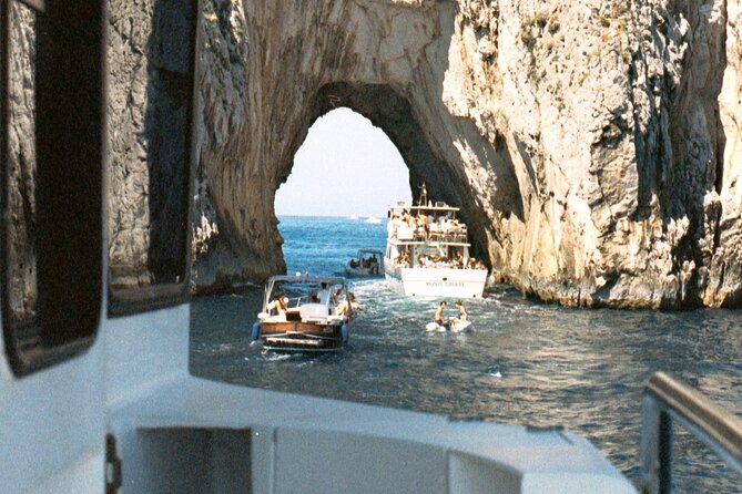 Small Group Stress Free Tour : Capri Island and Blue Grotto from Naples - FAQ