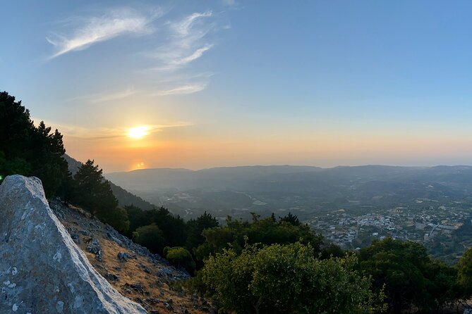 Small Group Sunset Hiking from Salakos to Profitis Ilias - FAQ