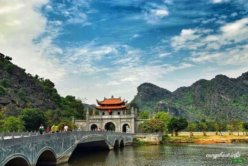 Small Group to Tam Coc - Hoa Lu - Mua Cave 1 Day from Hanoi - Frequently Asked Questions