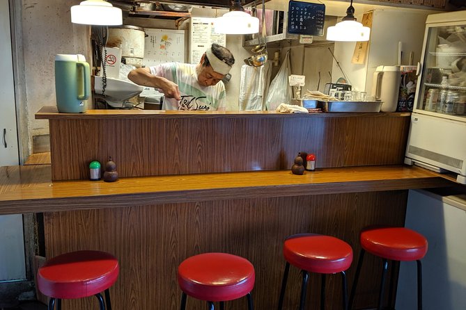 Small Group Tokyo Food Tour - A Journey Through Time Through Food - Small-Group Format and Guided Experience