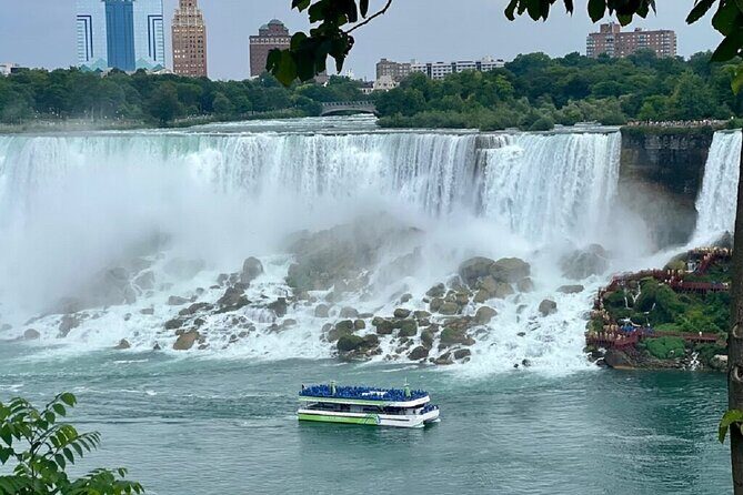 Small Group Toronto Montreal Ottawa Quebec Niagara 4 Days Tour - Who Is This Tour Best For?