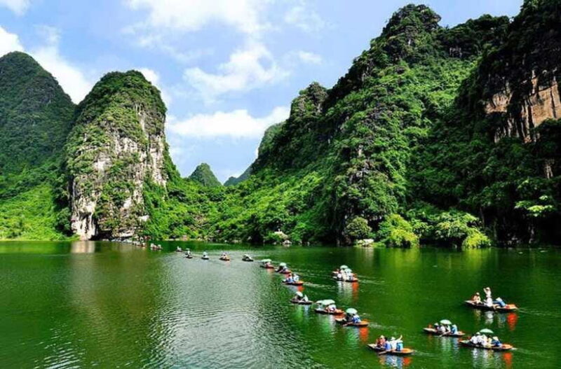 Small Group Tour 2D1N: From Hanoi to Ninh Binh, Trang An. - Authentic Flavors and Practical Tips