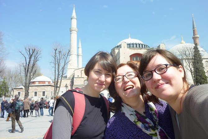 Small Group Tour: Best of Istanbul Tour With Lunch and Tickets (10 People Max) - Key Points