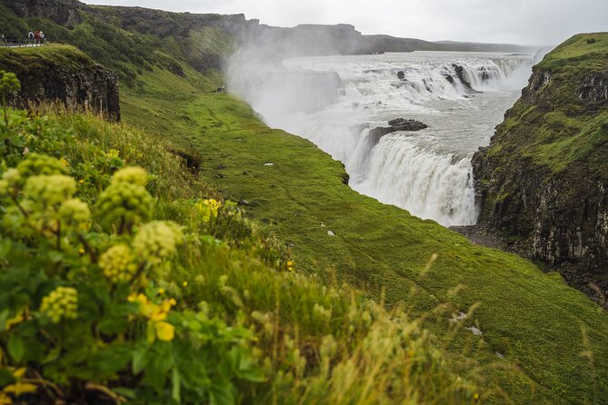 Small Group Tour: Golden Circle & Friðheimar Visit From Reykjavik - Who will love this tour?
