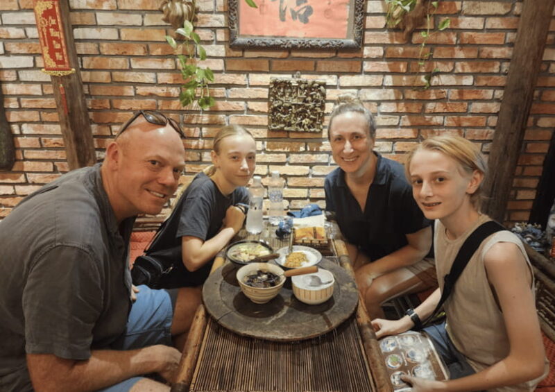 (Small Group Tour) Hanoi Walking Food Tour 3-hour - The Balance of Food, Culture, and Practicality