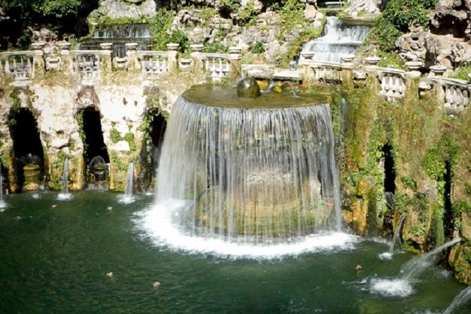 Small-Group Tour of Hadrians Villa and Villa Deste From Rome - Tips for a Great Tour Experience
