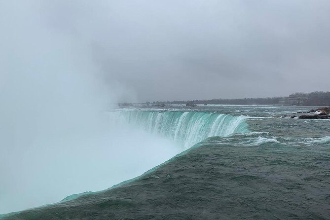 Small Group Tour of Niagara with Boat Cruise from Toronto - Niagara-on-the-Lake – Charming and Historic