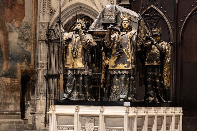 Small-Group Tour of Seville Cathedral & Giralda Tower - What to Expect