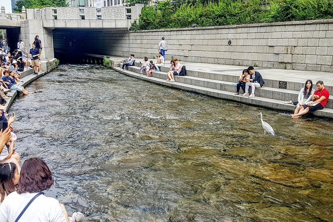 Small Group Tour: Seoul Tour by Subway Line 2 - Circular Line - The Sum Up