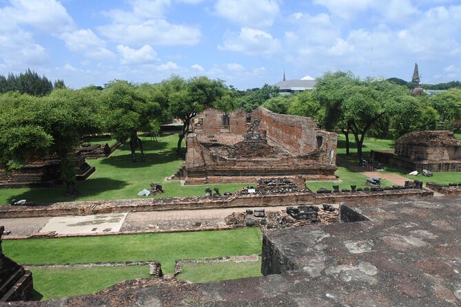Small Group Tour to Ayutthaya Temples from Bangkok with Lunch - The Grand Finale at Riverside Wat Chaiwatthanaram
