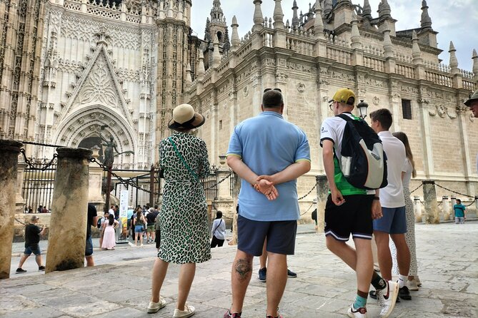 Small Group Tour to Cathedral and Giralda Direct Entrance - Guided Tour Experience