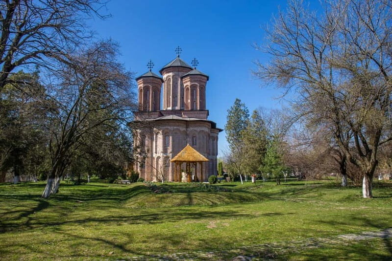 Small Group Tour to Mogosoaia Palace & Snagov Monastery - A Closer Look at the Itinerary