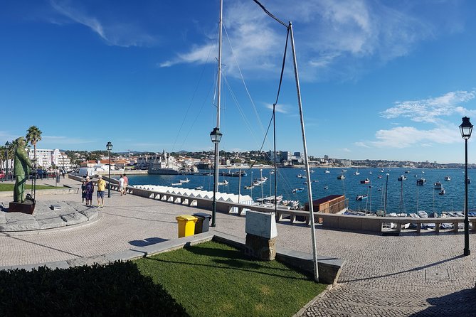 Small group tour to Sintra, Pena Palace, pass by Regaleira, Cabo Roca, Cascais - Returning to Lisbon: A Comfortable Finish