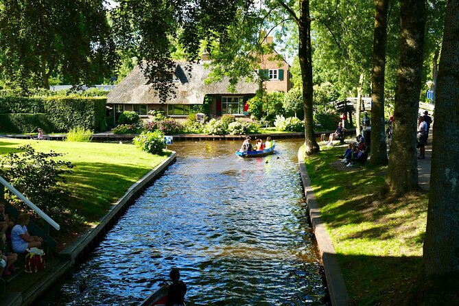 Small-Group Tour to Windmills & Giethoorn with boat tour - Value and Timing