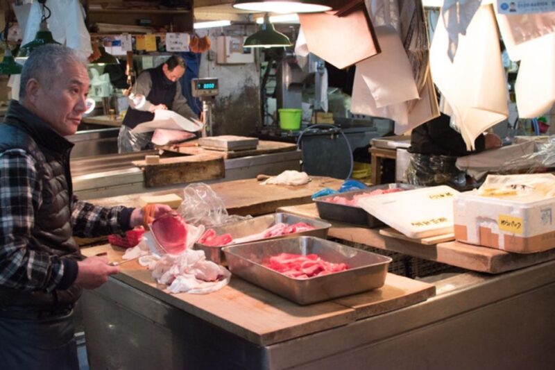 Small Group Tsukiji Fish Market Food Tour - Inclusions
